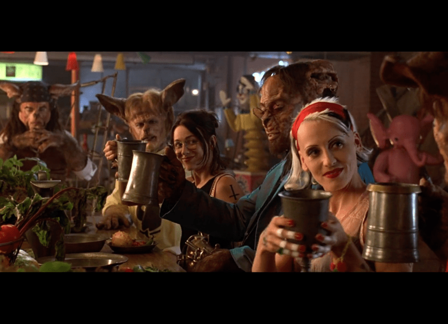 Tank Girl Movie Stills Tank Girl: Bilder Und Fotos FILMSTARTS.de